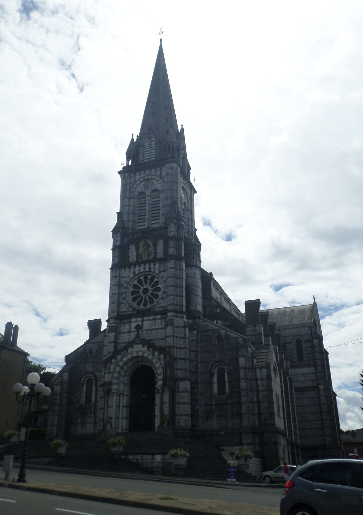 The Notre-Dame Church of Oloron-Sainte-Marie! – Paris1972-Versailles2003