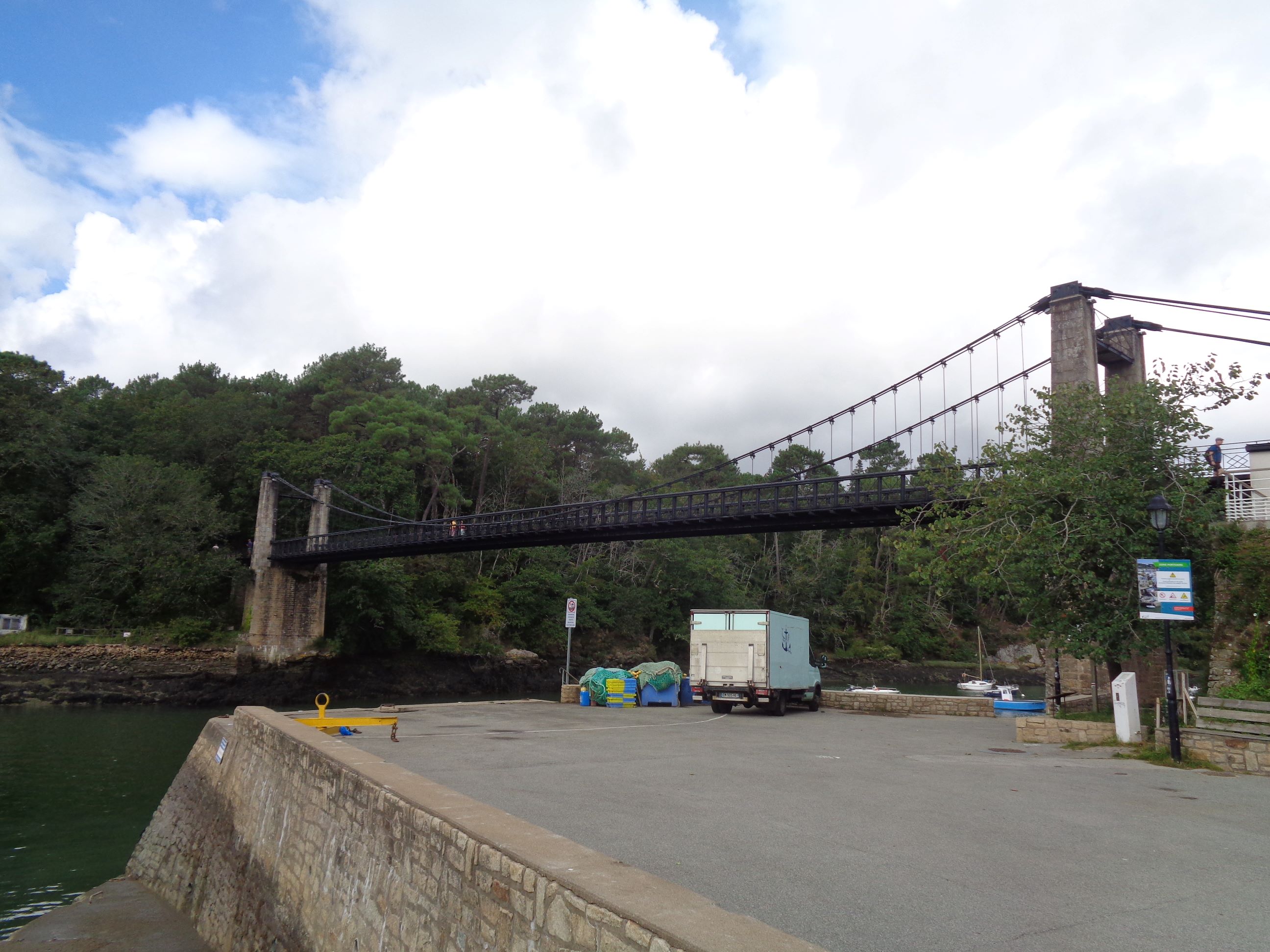 Curiosities of Le Bono, part I !!! – Paris1972-Versailles2003