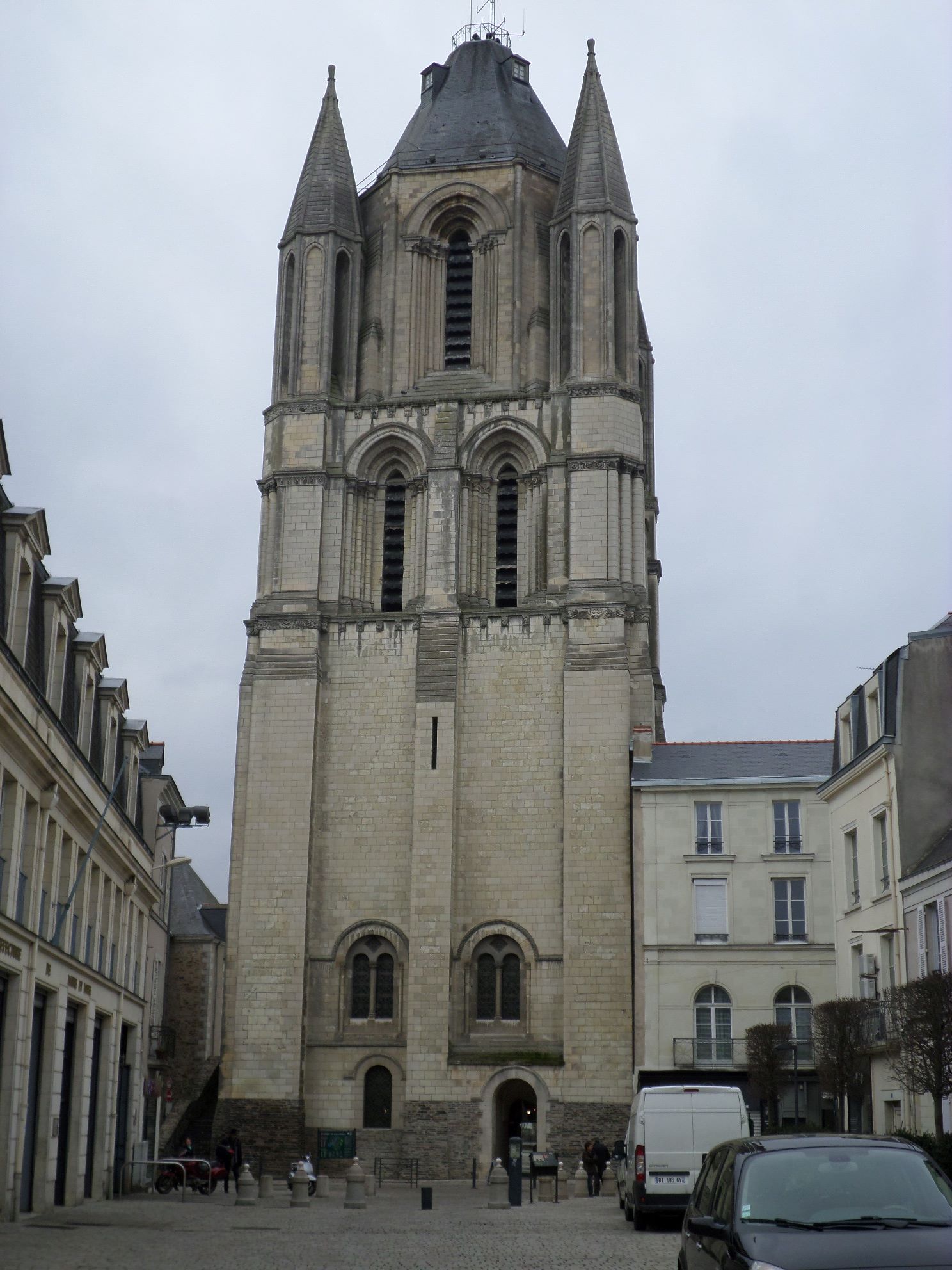 Curiosities of Angers ,part III !! – Paris1972-Versailles2003