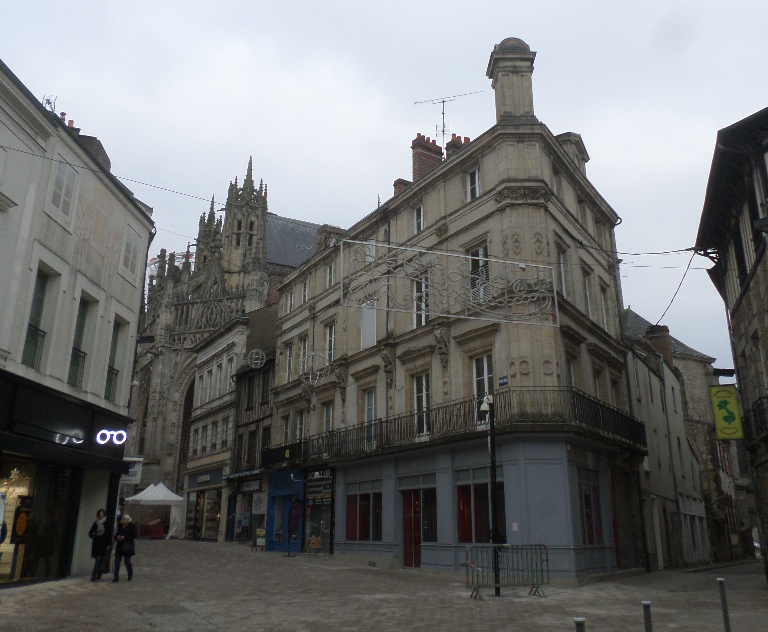 The streets of Alençon !! – Paris1972-Versailles2003