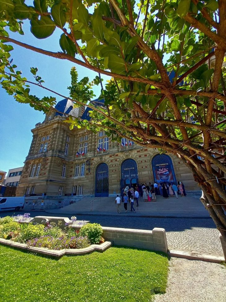 The Hôtel de Ville of Versailles, part III !!! – Paris1972-Versailles2003